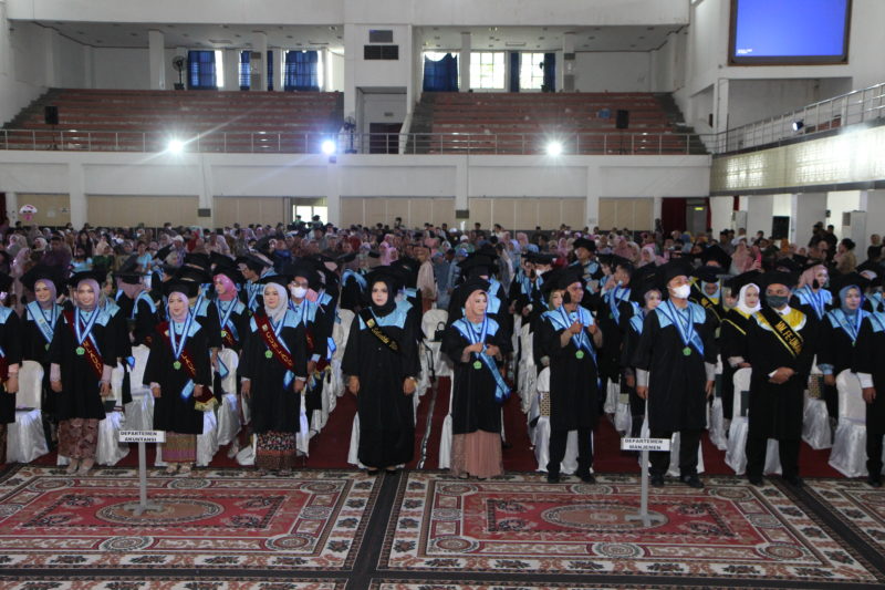FEB Unand Gelar Penyerahan Ijazah Secara Luring – Website Resmi ...